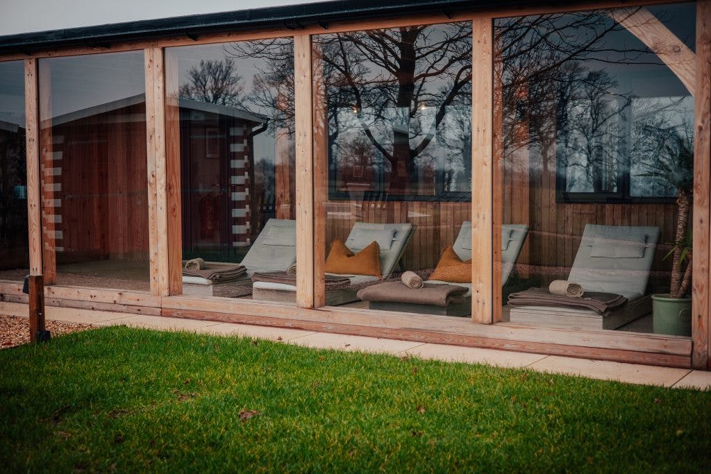 Signet Spa - The Barnsdale