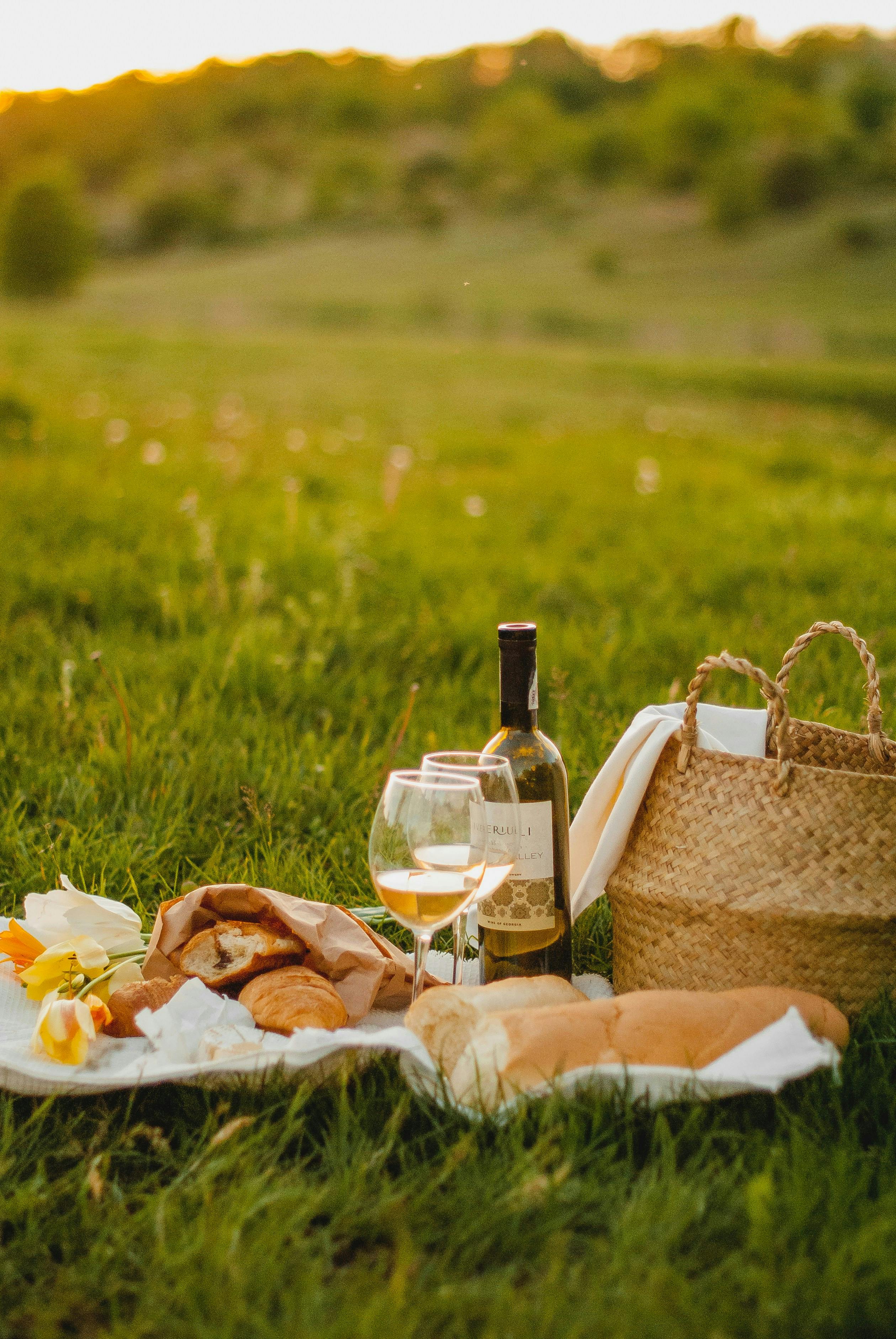 The Great British Picnic: Where To Savour Summer In Style | PoB Hotels