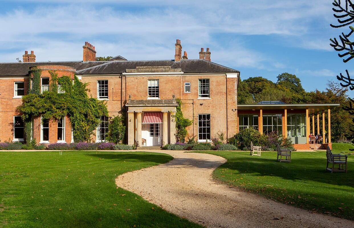 Stay A While - The Retreat | Boutique Luxury Hotel