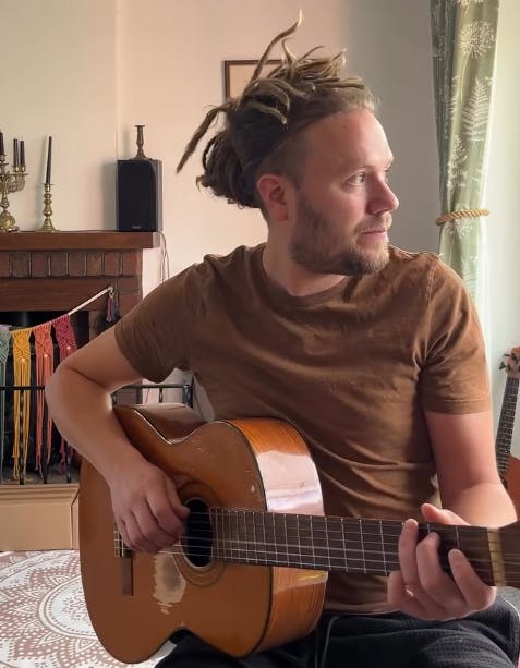 Rob Oliver at The Stable - Tewinbury Farm Hotel | 4 Star Hotels