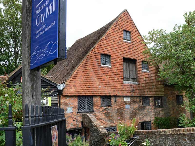 Winchester City Mill - Winchester Royal Hotel